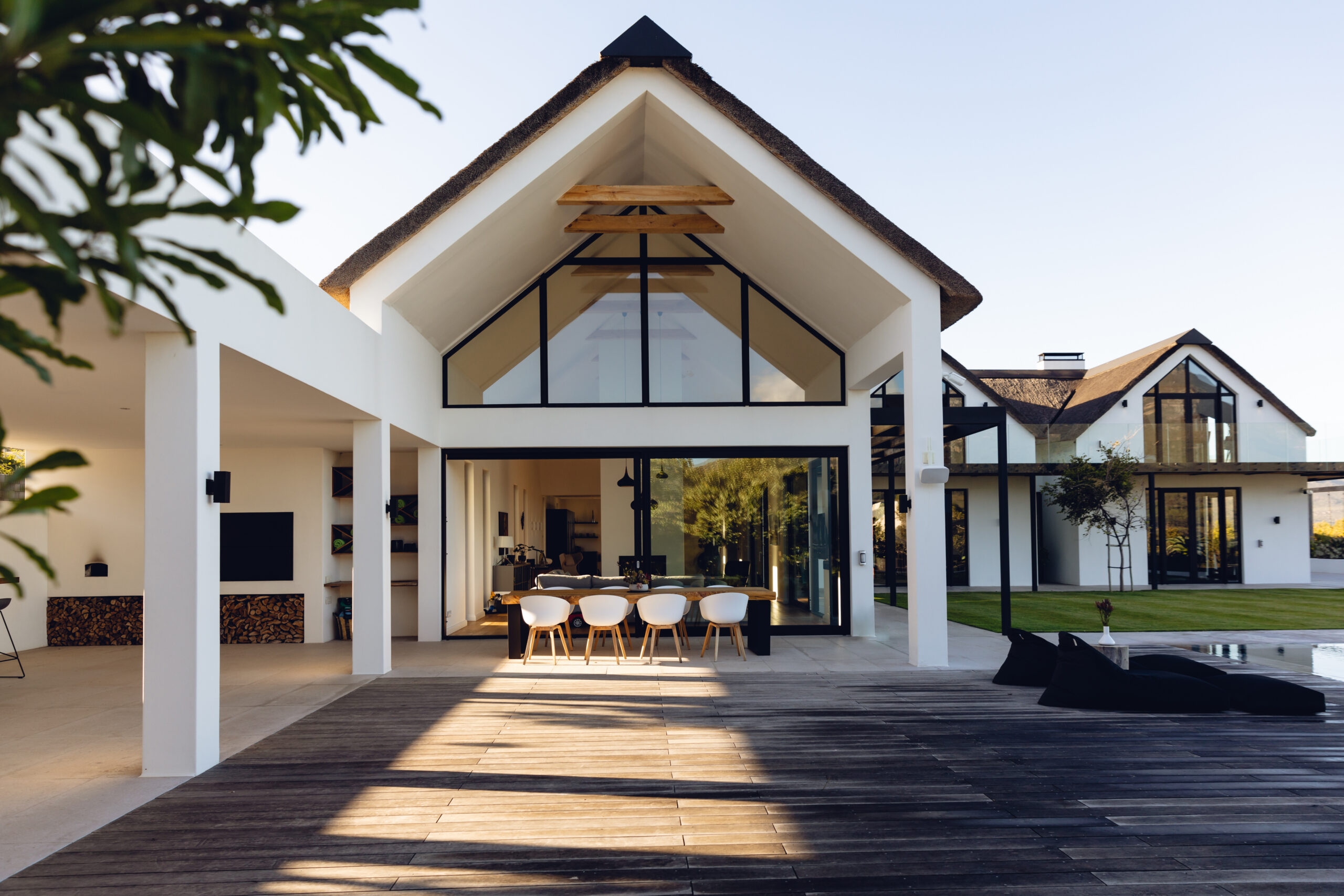 Design trends shaping aluminium in 2026 - Glass Times